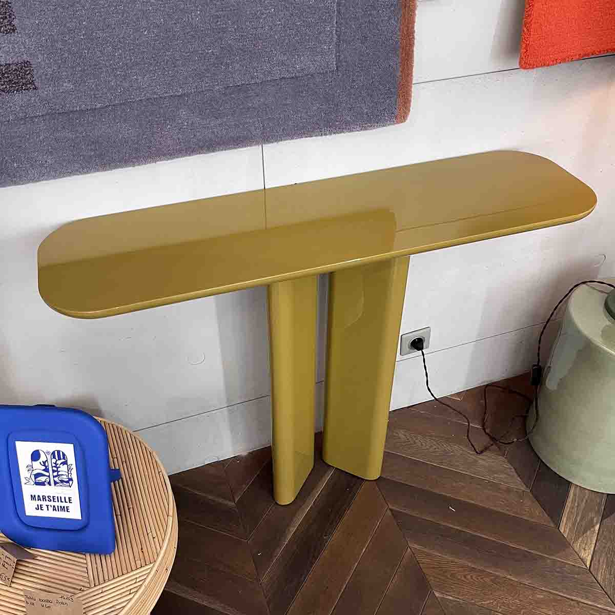 CONSOLE LOU LAQUE – La Sélection - Sophie Ferjani